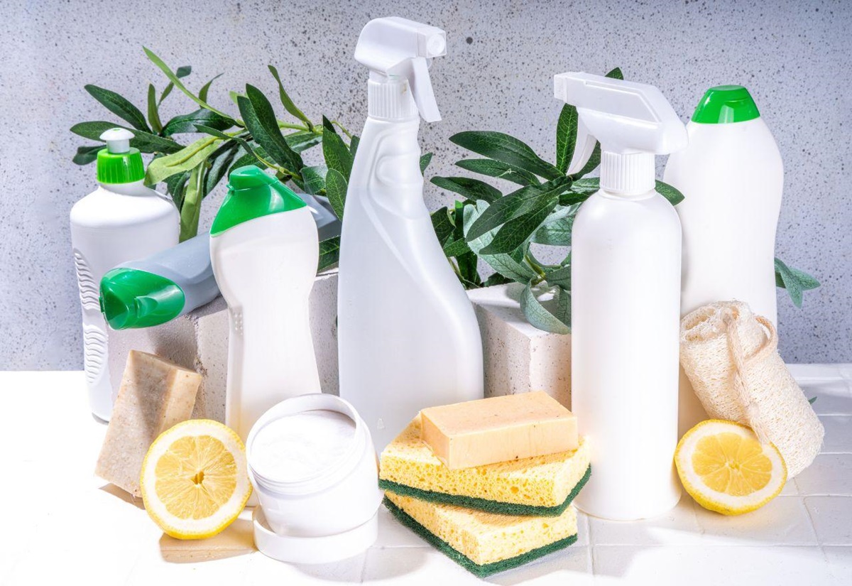 Napravite prirodna sredstva za čišćenje od samo nekoliko sastojaka ...